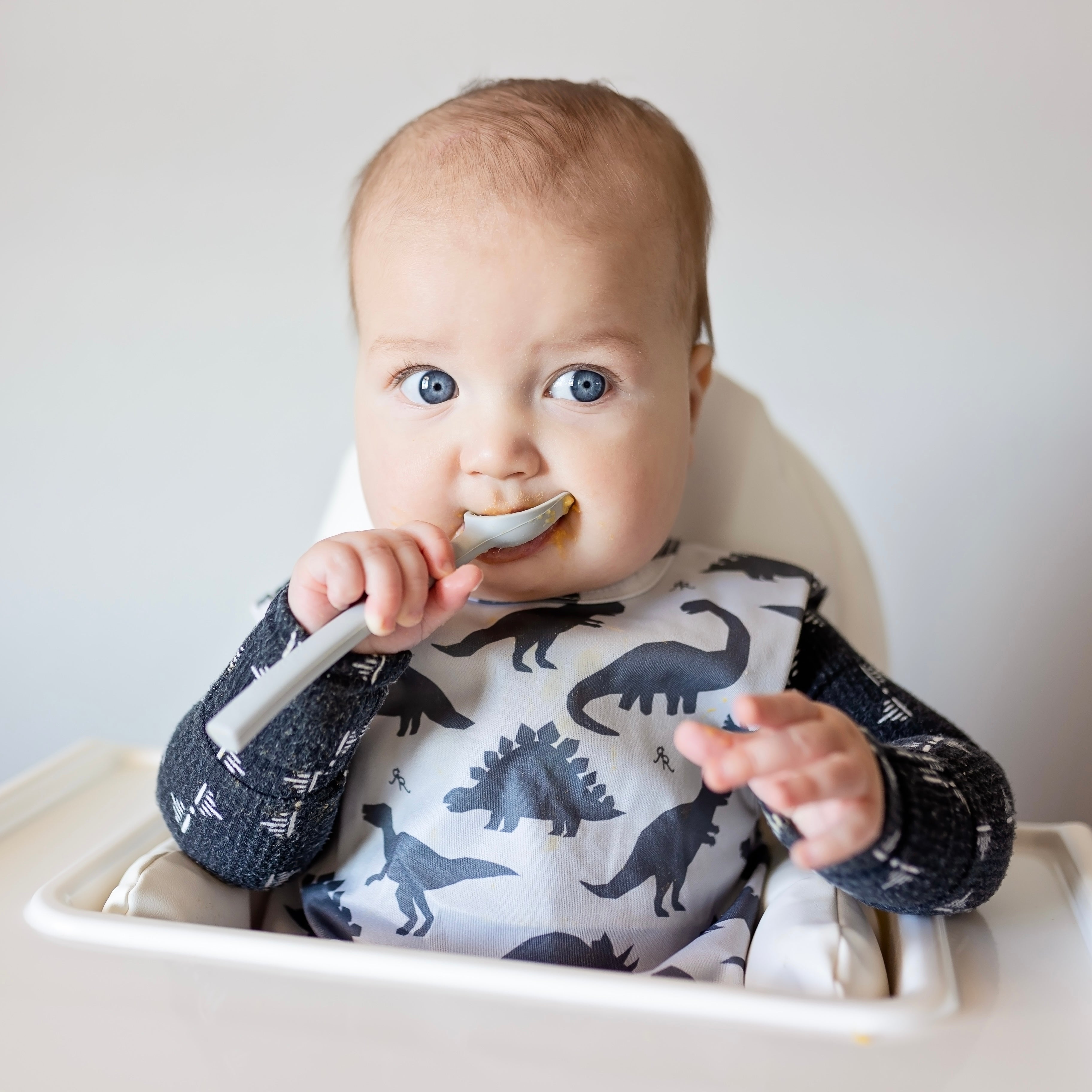 Mastering Utensils: A Guide to Teaching Kids to Grasp and Use a Spoon ...