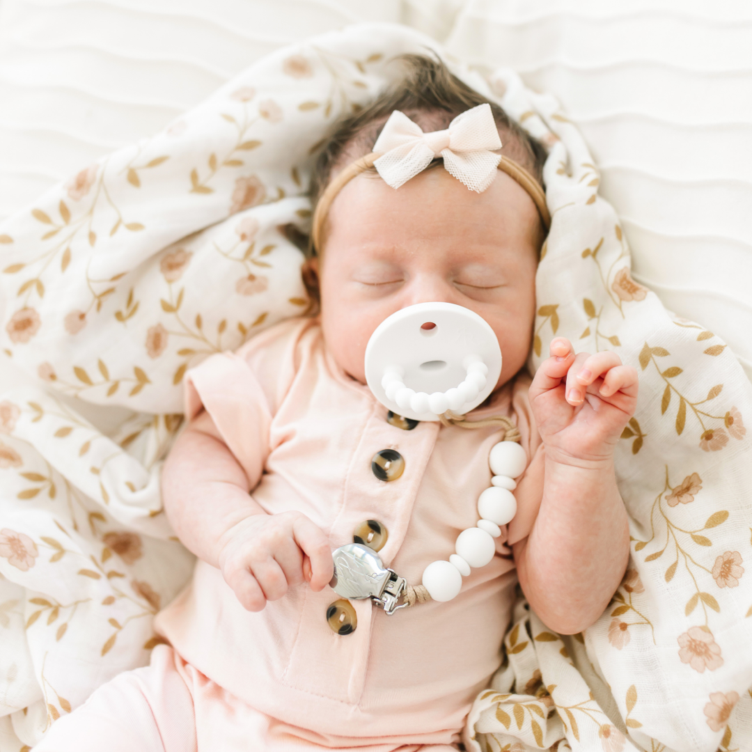 Best Pacifier for Newborns | Ryan & Rose – Ryan And Rose