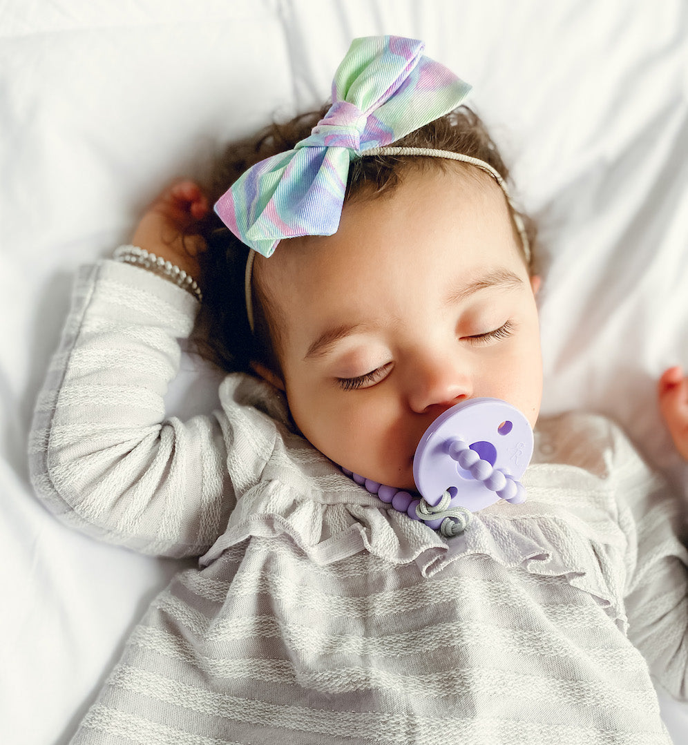 How To Teach Your Baby to Self-Soothe with a Pacifier - The Binky Game ...
