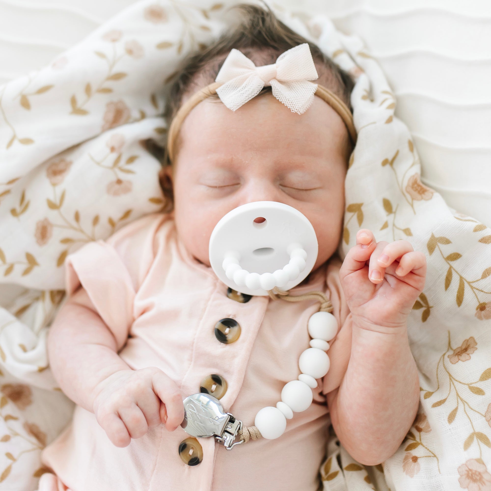 Pacifiers | Non-Toxic Pacifiers | Ryan & Rose – Ryan And Rose